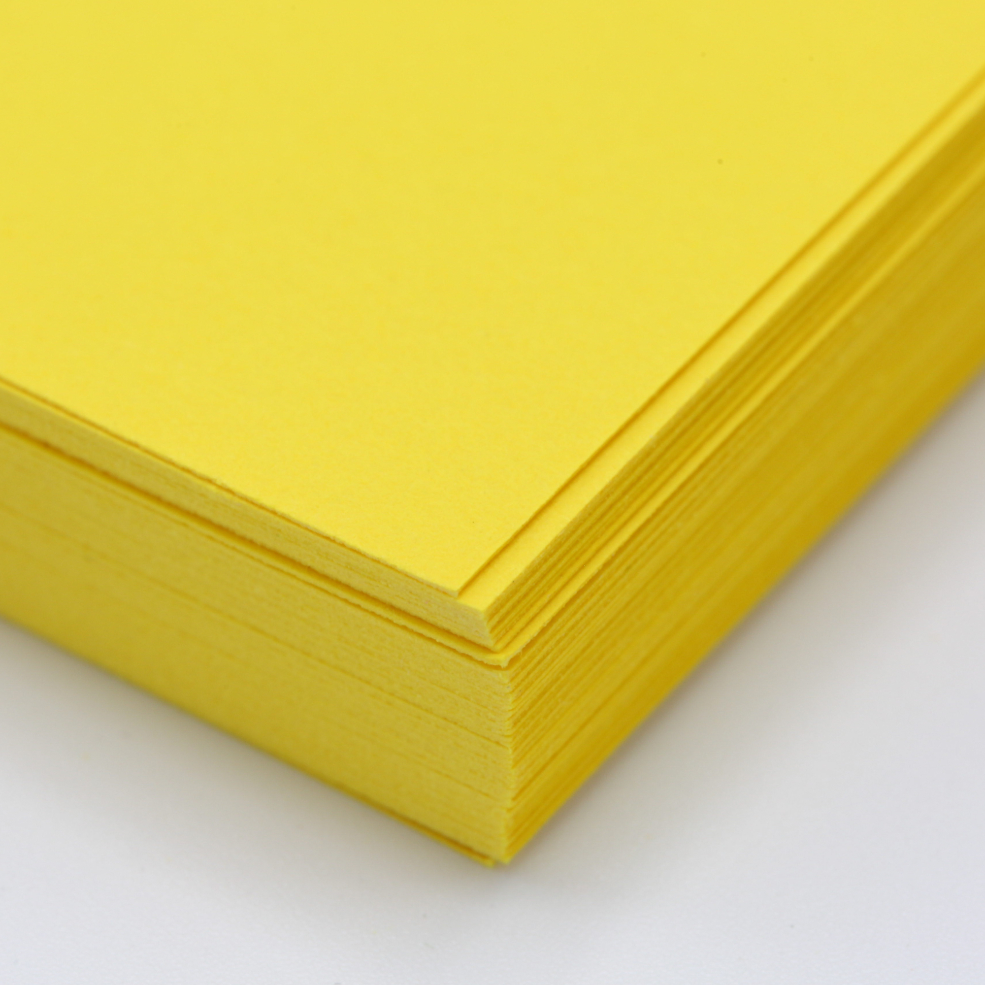 Astrobright Sunburst Yellow 65lb/176g Cardstock 8-1/2x11 250/pkg ...